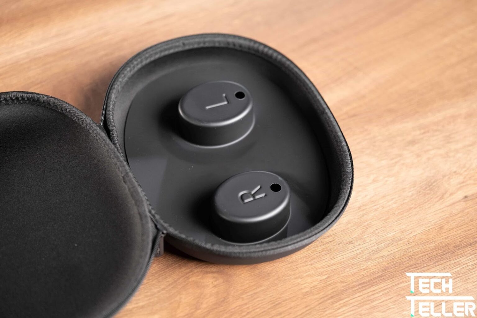降噪音質我全都要！｜soundcore Space Q45耳罩式耳機開箱 | TechTeller (科技說)
