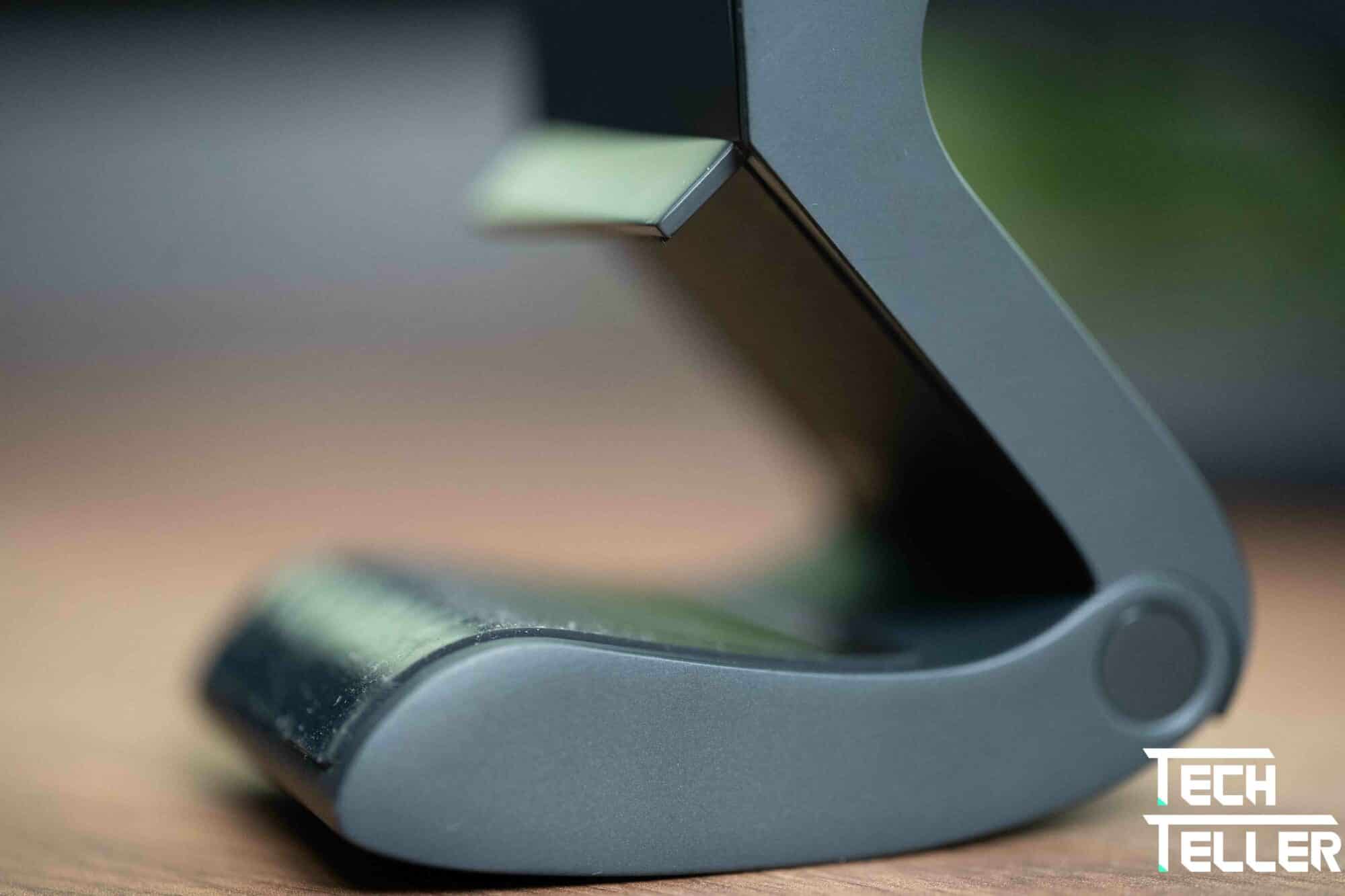 表現直逼BenQ，但售價只要一半｜Elesense Uni-Light螢幕掛燈 | TechTeller (科技說)