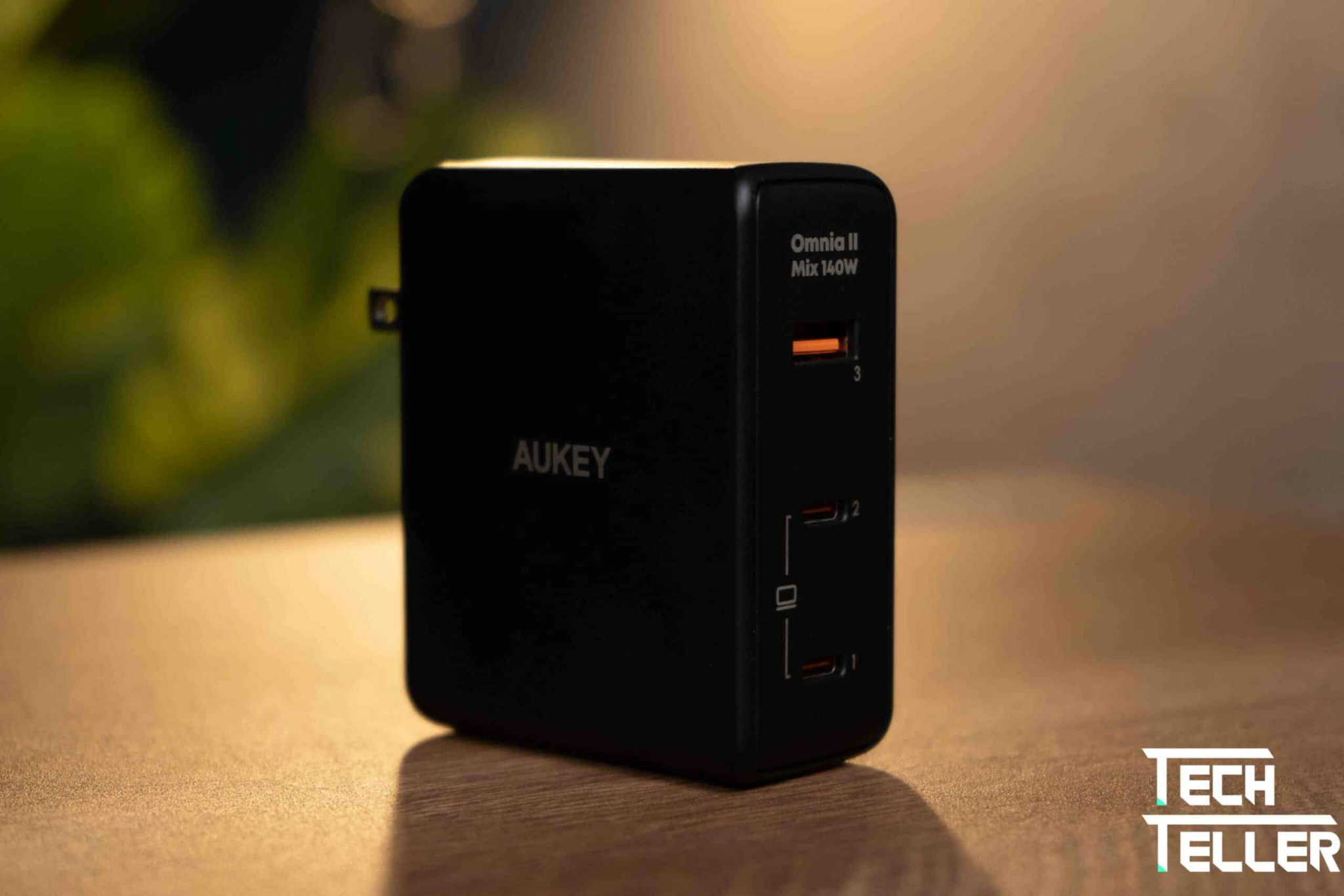 2025年蘋果手機必備！擁有這 8 款 IPhone 配件讓你領先一步 | TechTeller (科技說)